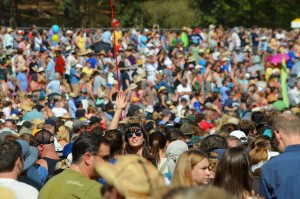 How To Avoid Getting Lost In The Crowd | The Story of Telling